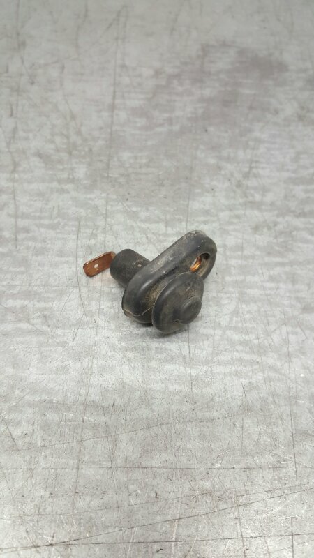 Выключатель концевой (концевик) Daewoo Matiz KLYA F8CV 2000 (б/у) 96235956