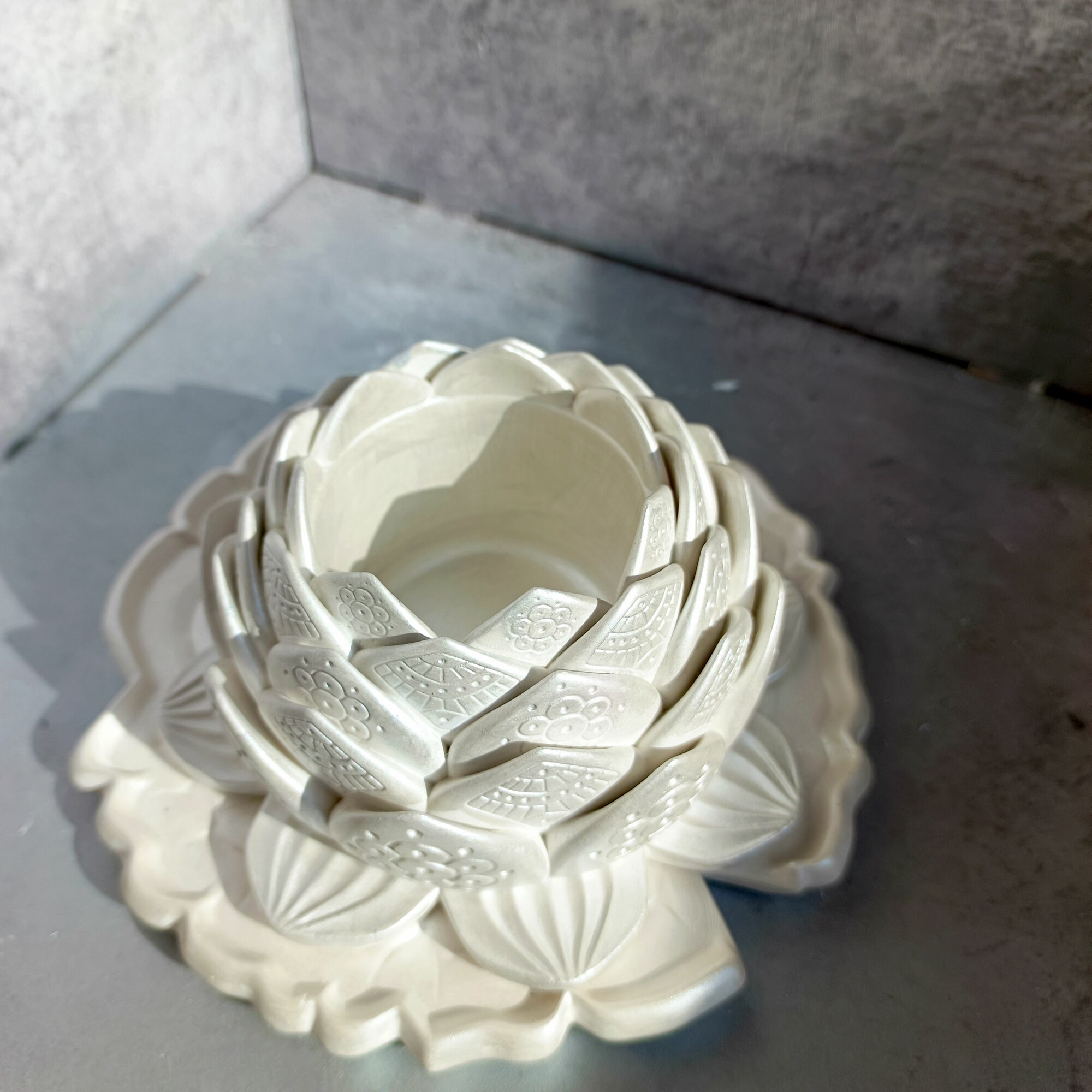 Набор подарочный Кашпо "Лотос на листике"