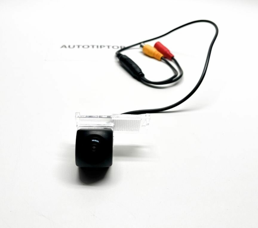 Камера заднего вида - Peugeot 407 2006-2010 AHD 720P в штатное место