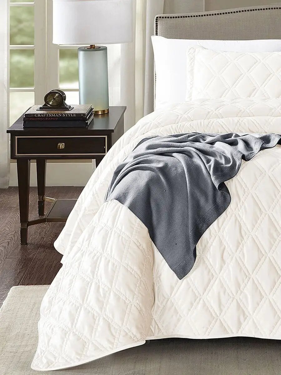 Покрывало Baccara 240х260, 2 наволочки 50х70