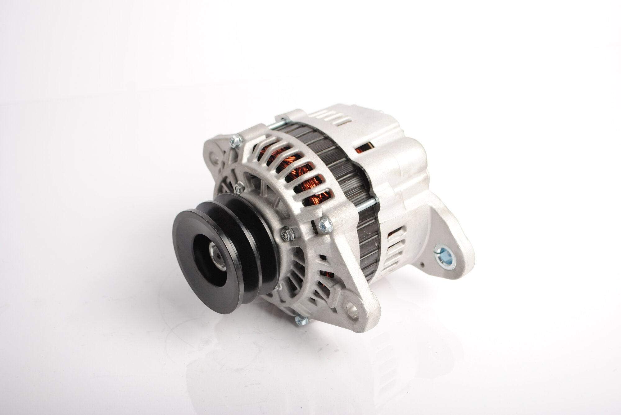 Генератор ME017615 Powertec MITSUBISHI