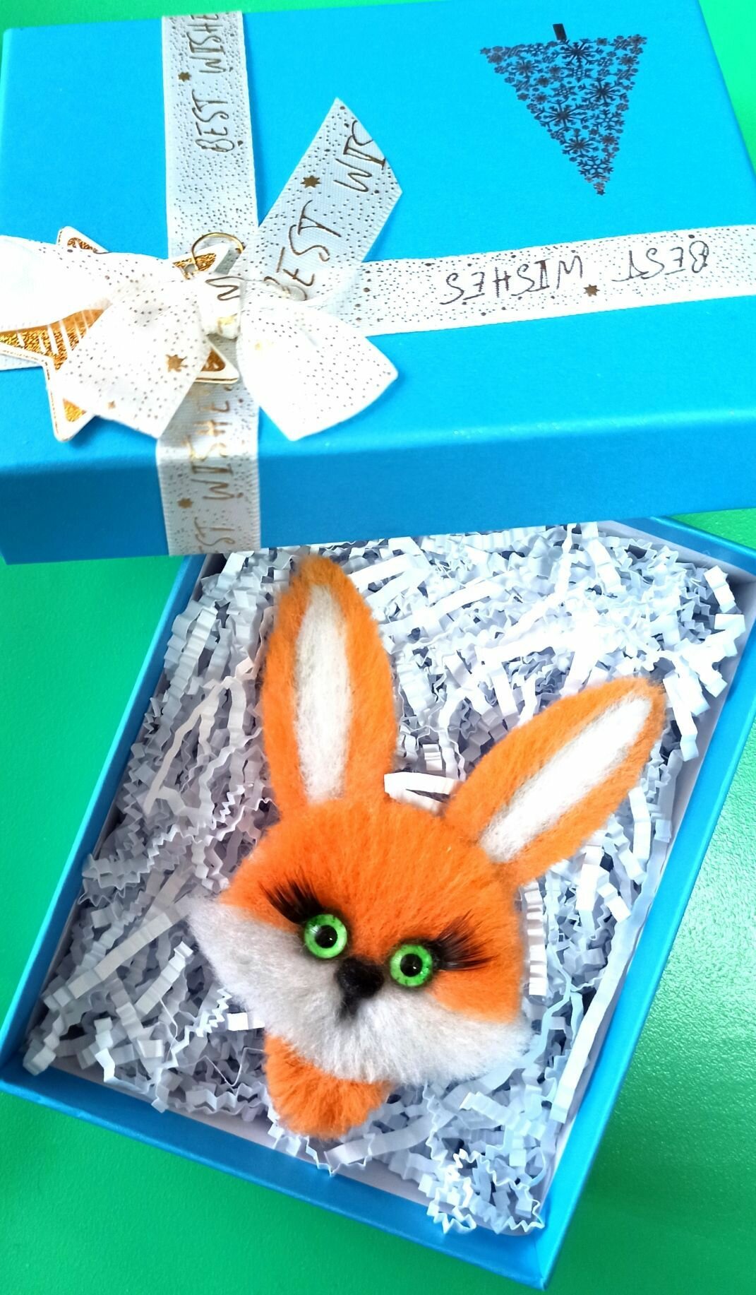 Брошь, стекло