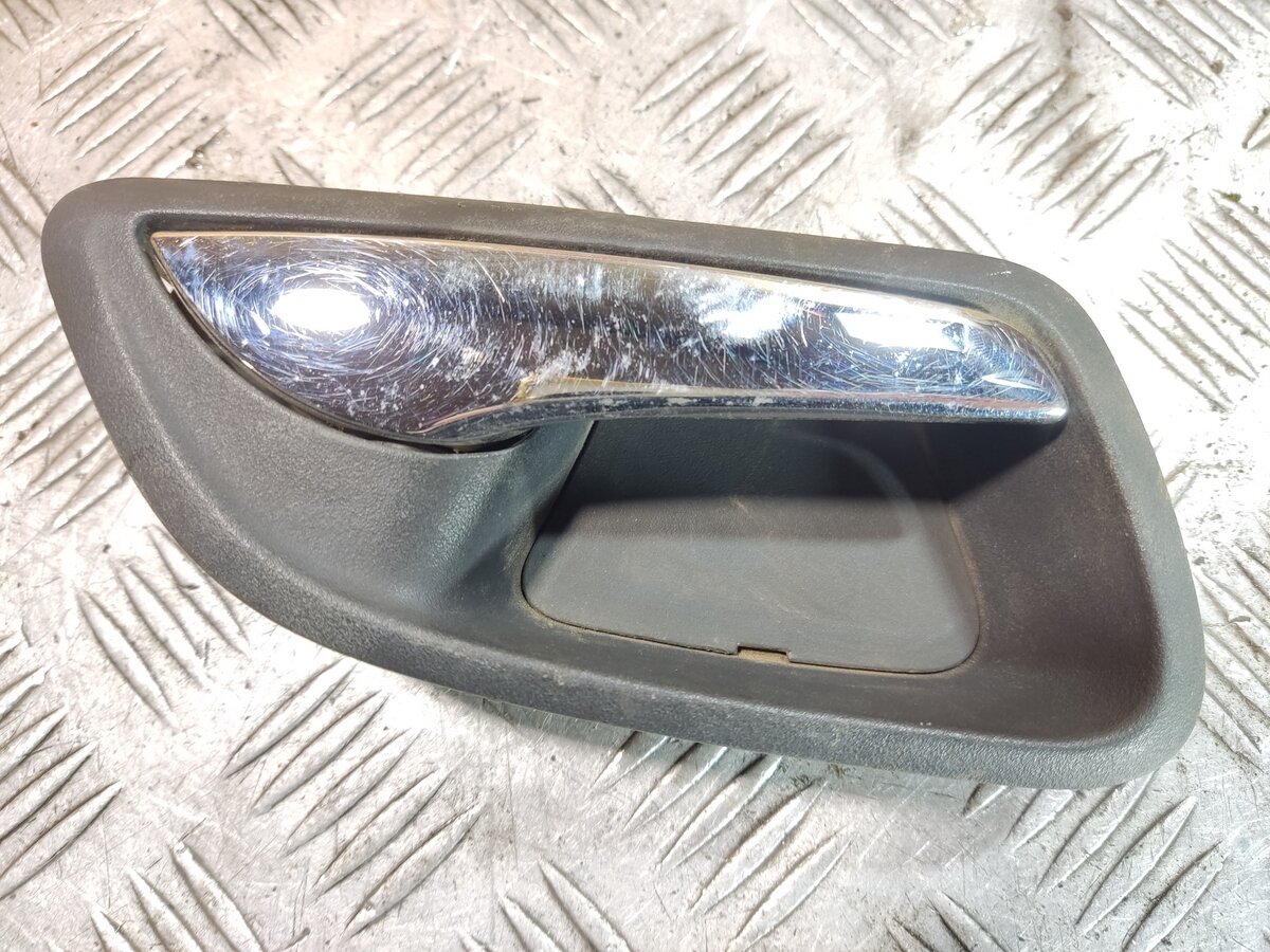 Ручка двери внутренняя задняя правая CHEVROLET Cruze 2009-2016 96845901