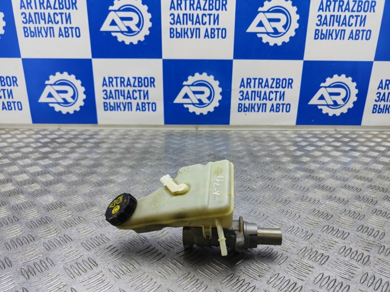 Б/У Цилиндр тормозной главный Ford Focus 3 MK3 / Форд Фокус 3 MK3 1.6 PNDA 125 Л.С. хэтчбек 2012