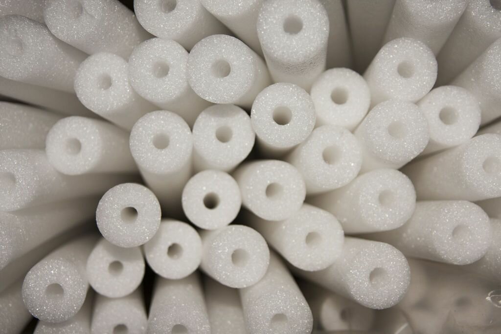 Жгут теплоизоляционный с отверстием Вилатерм пустотелый 30/10 (3 м), 10 шт.