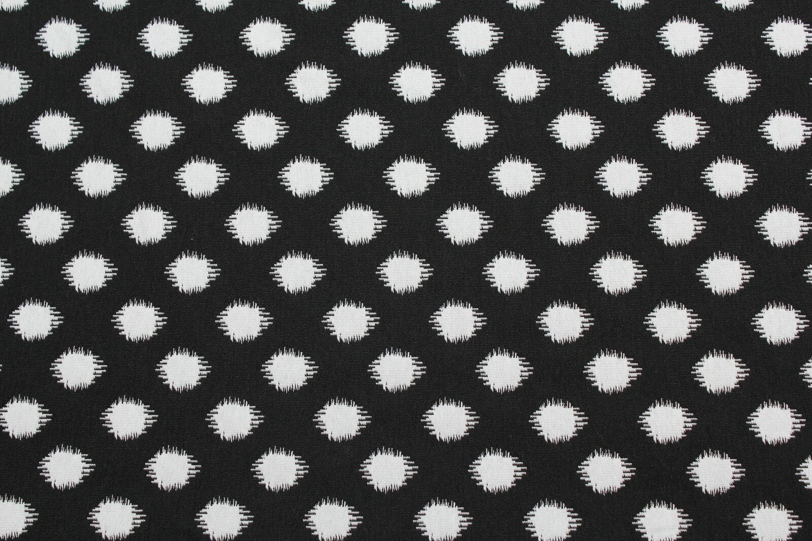 Ткань Жаккард-стрейч двухсторонний белый горох на чёрном (и наоборот), ш132см, 0,5 м