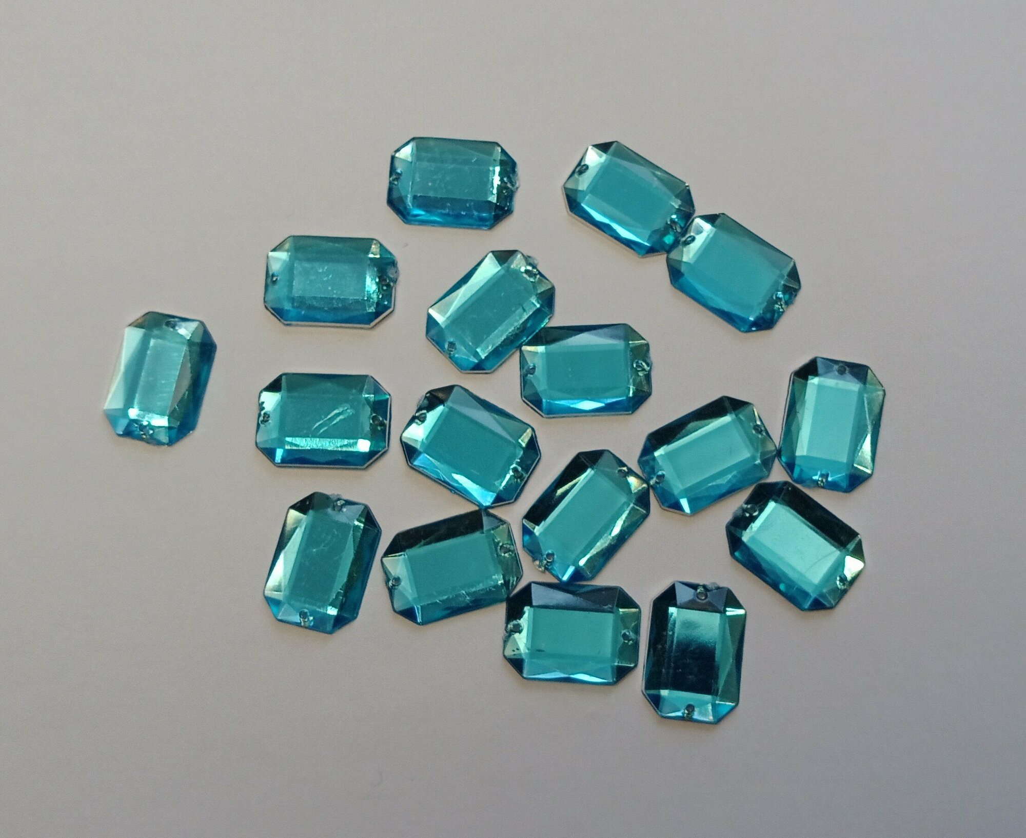 Стразы пришивные, 47 штук, 13х18 мм