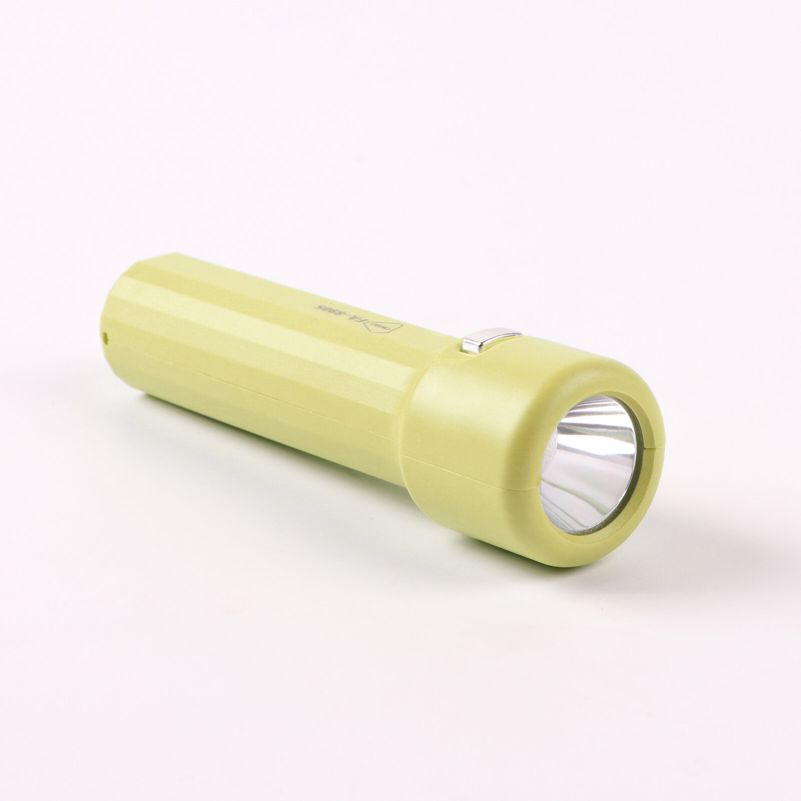 Фонарь ручной аккумуляторный, 1.5 Вт, 800 мАч, 3535 LED, 3 режима, IPX2, 10.5×3 см, жёлтый