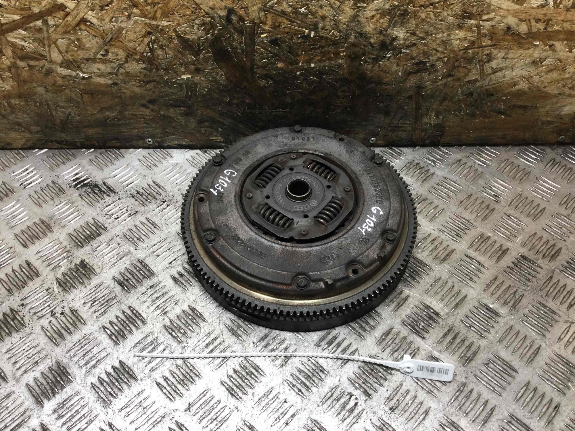 Б/У Маховик Volkswagen Golf 4 поколение (1997-2004) 2000 г.