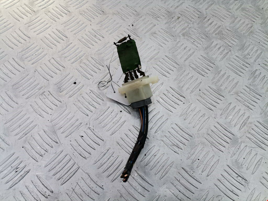 Сопротивление печки (резистор отопителя) Ford Focus 2 1855157 арт. 1669862