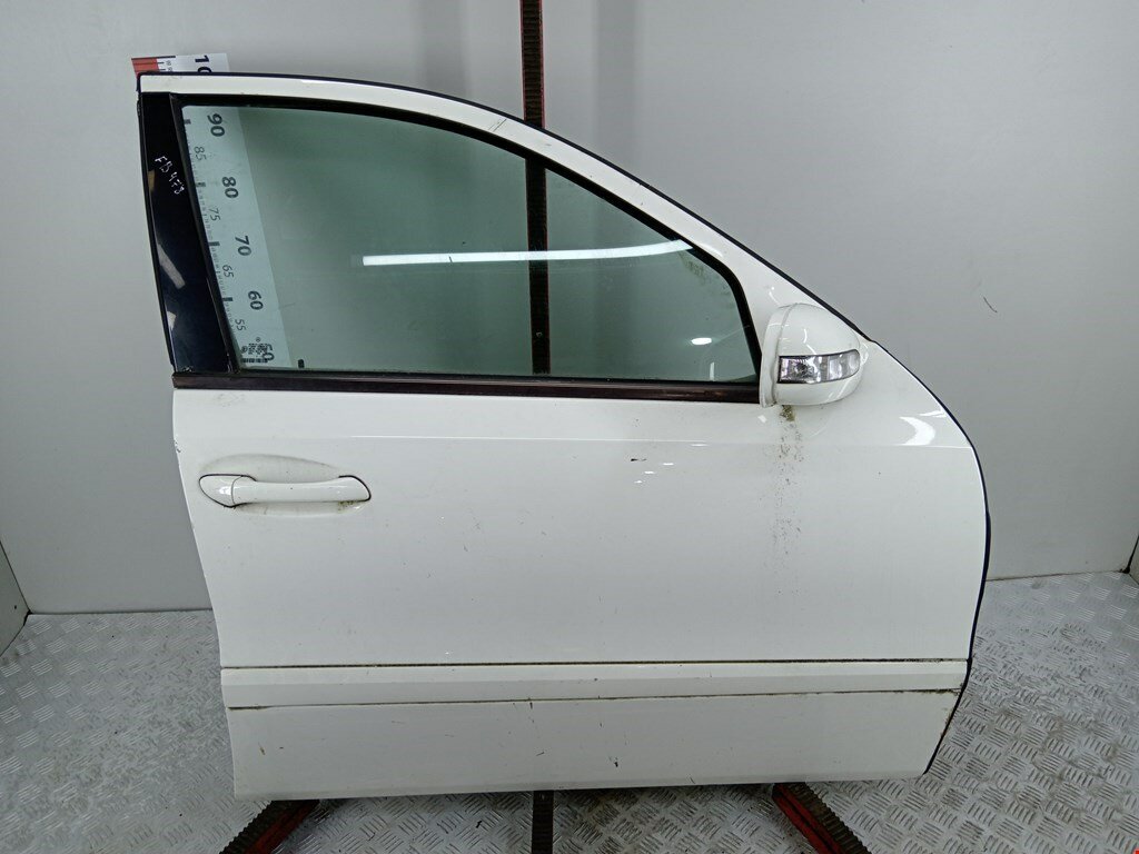 Дверь передняя правая Mercedes E-Class (W211) A2117201405 арт. 1909705