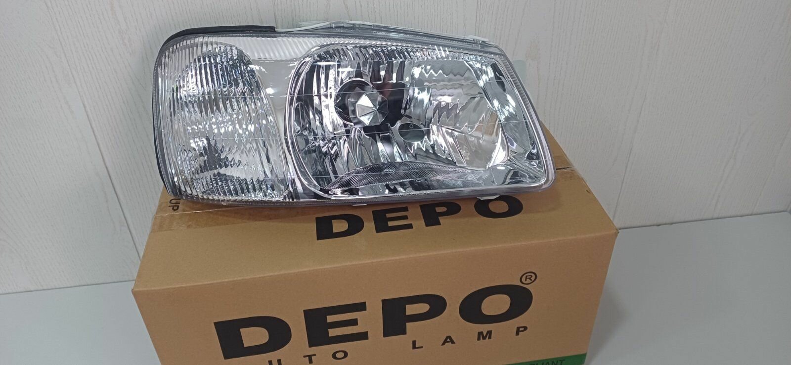 Фары Хендай Акцент Тагаз HYUNDAI ACCENT под корректор DEPO отличное качество