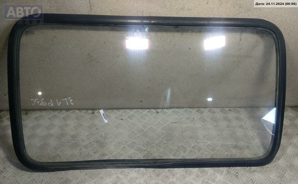 Стекло кузовное боковое заднее левое Ford Transit (1991-1994)