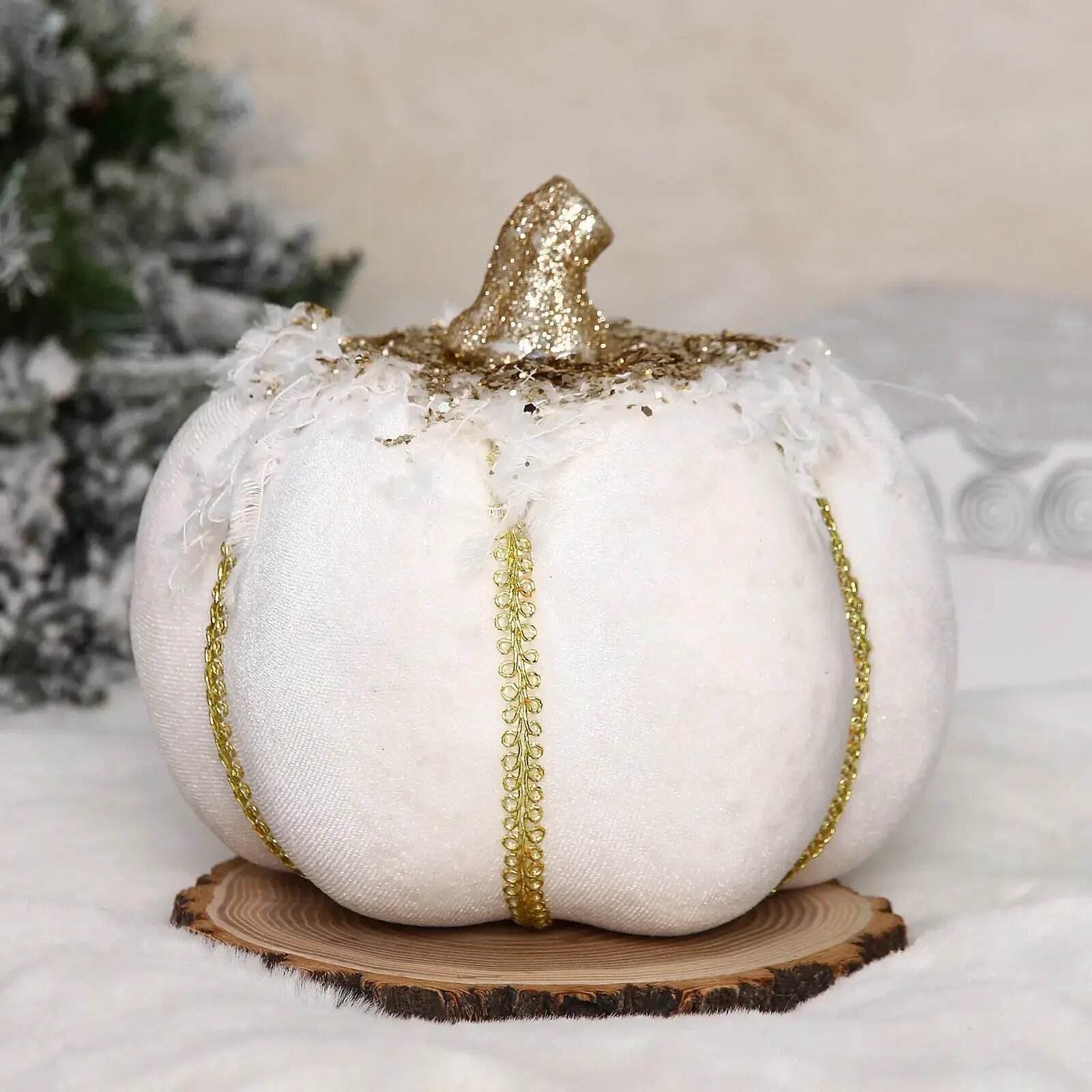 Фигурка новогодняя "Сказочная тыква" 15*15*14 см, белый с золотом, текстиль/пвх