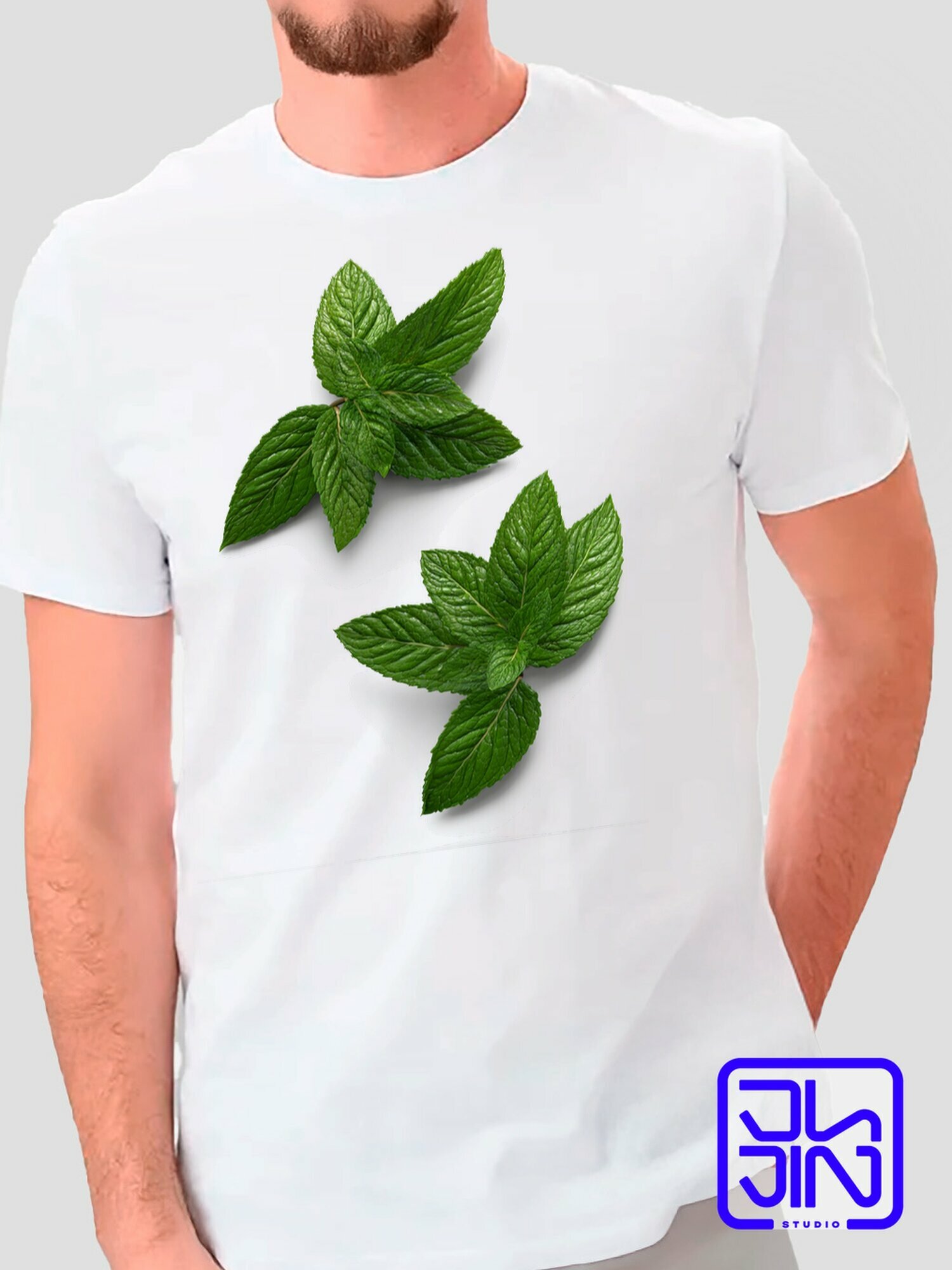 Футболка классическая мужская с авторским принтом Мята зеленая, свежая и белые цветочные листья в минималистичном стиле природы, белый хлопковый трикотаж с прикольным рисунком на груди