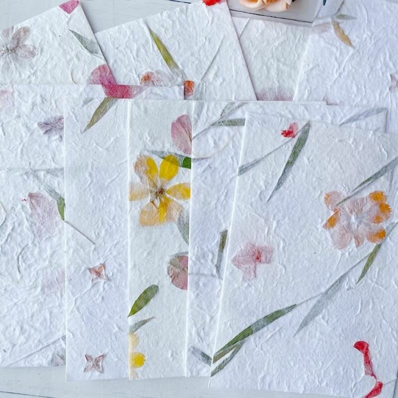 Набор декоративной бумаги для скрапбукинга и творчества, 10 листов с цветочными лепестками, универсальная бумага для ежедневников, подарочной упаковки и рукоделия