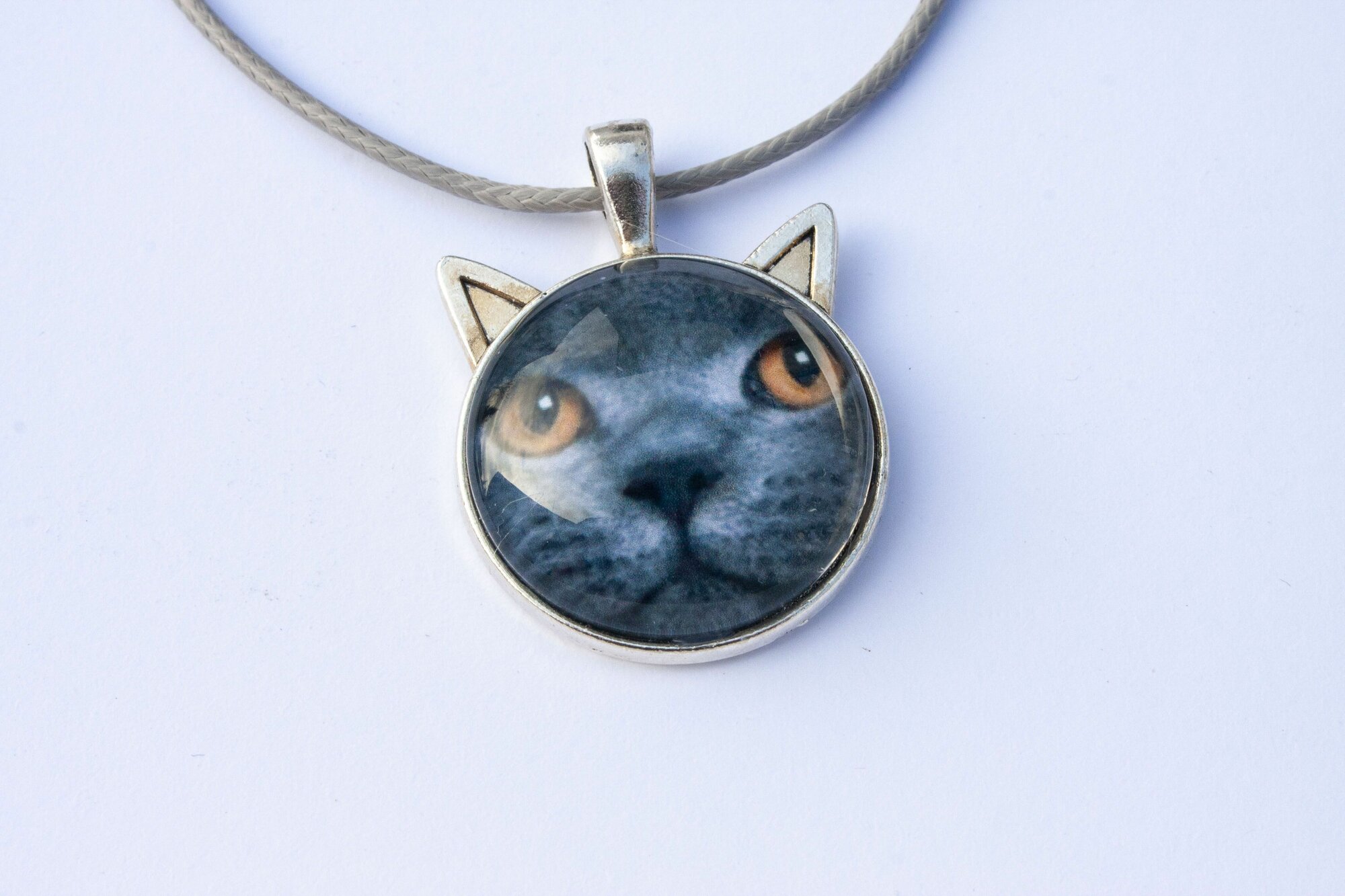 Подвеска, стекло