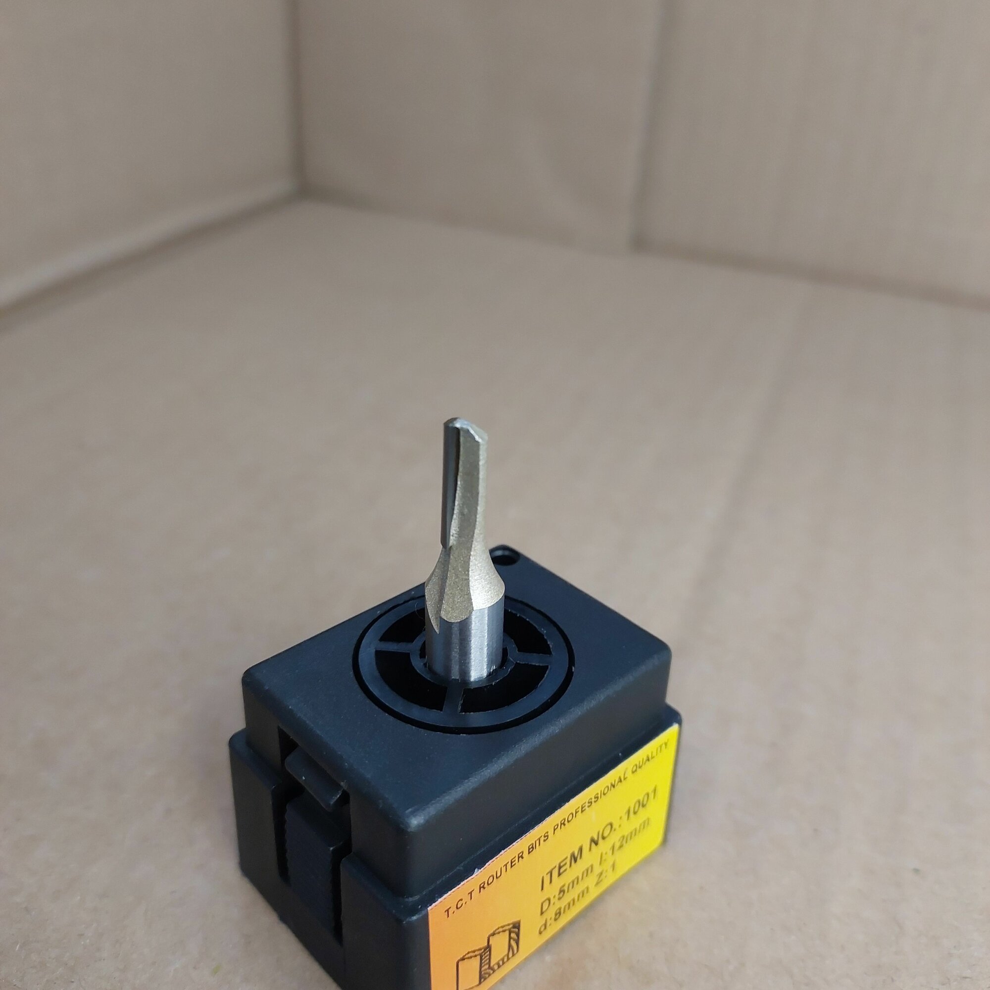 Фреза пазовая 5мм хв.8мм с одним ножом Глобус 1001 D:5mm I:12mm d:8mm Z:1 Арт:1001D5d8