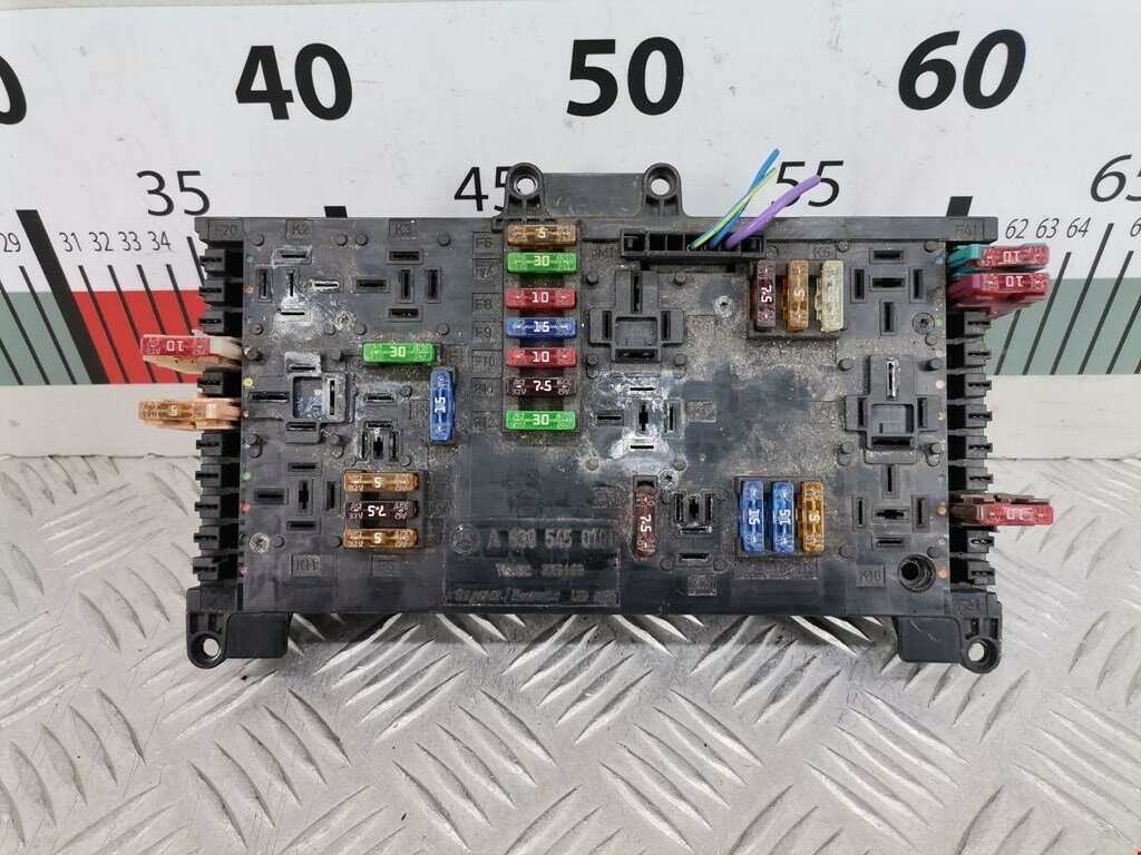 Блок предохранителей Mercedes Vito (W639) A6395450401 арт. 1740786