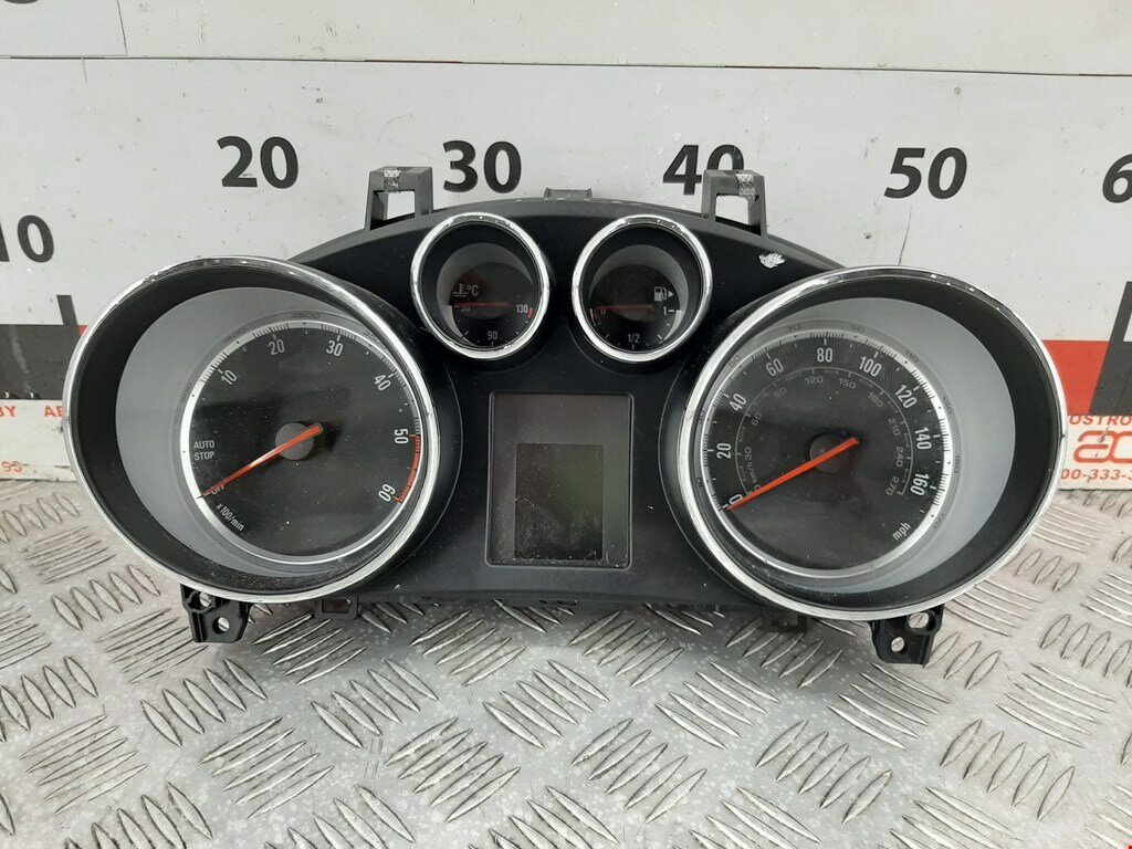 Панель приборная (щиток приборов) Opel Mokka 1 95375172 арт. 701870