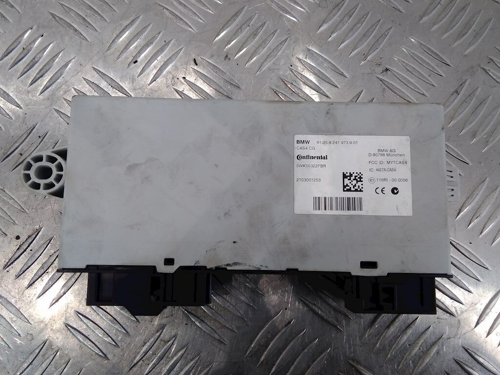 Иммобилайзер BMW 5-Series (F07/F10/F11/F18) 61359282118 арт. 600671