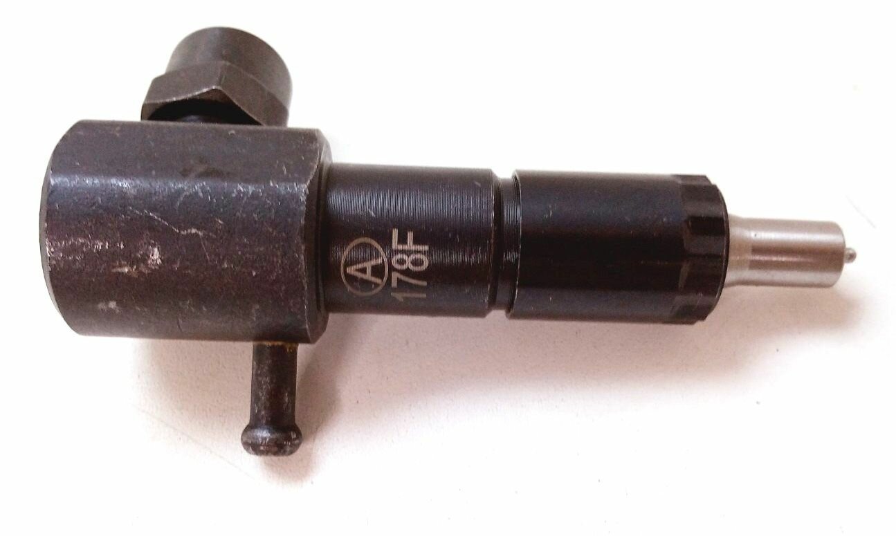 Форсунка для дизельного двигателя 170FD, 178FD, 178FA (длина - 88 мм)