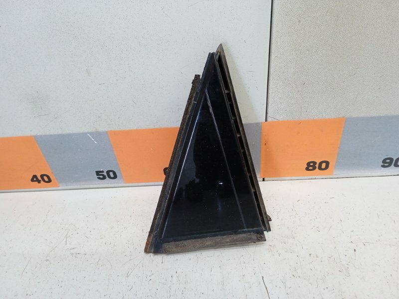 Б/У Инфинити FX35 S50 Накладка двери Infiniti FX35 2005 S50 Задн. Прав. 236534 NISSAN арт. 822343V62B