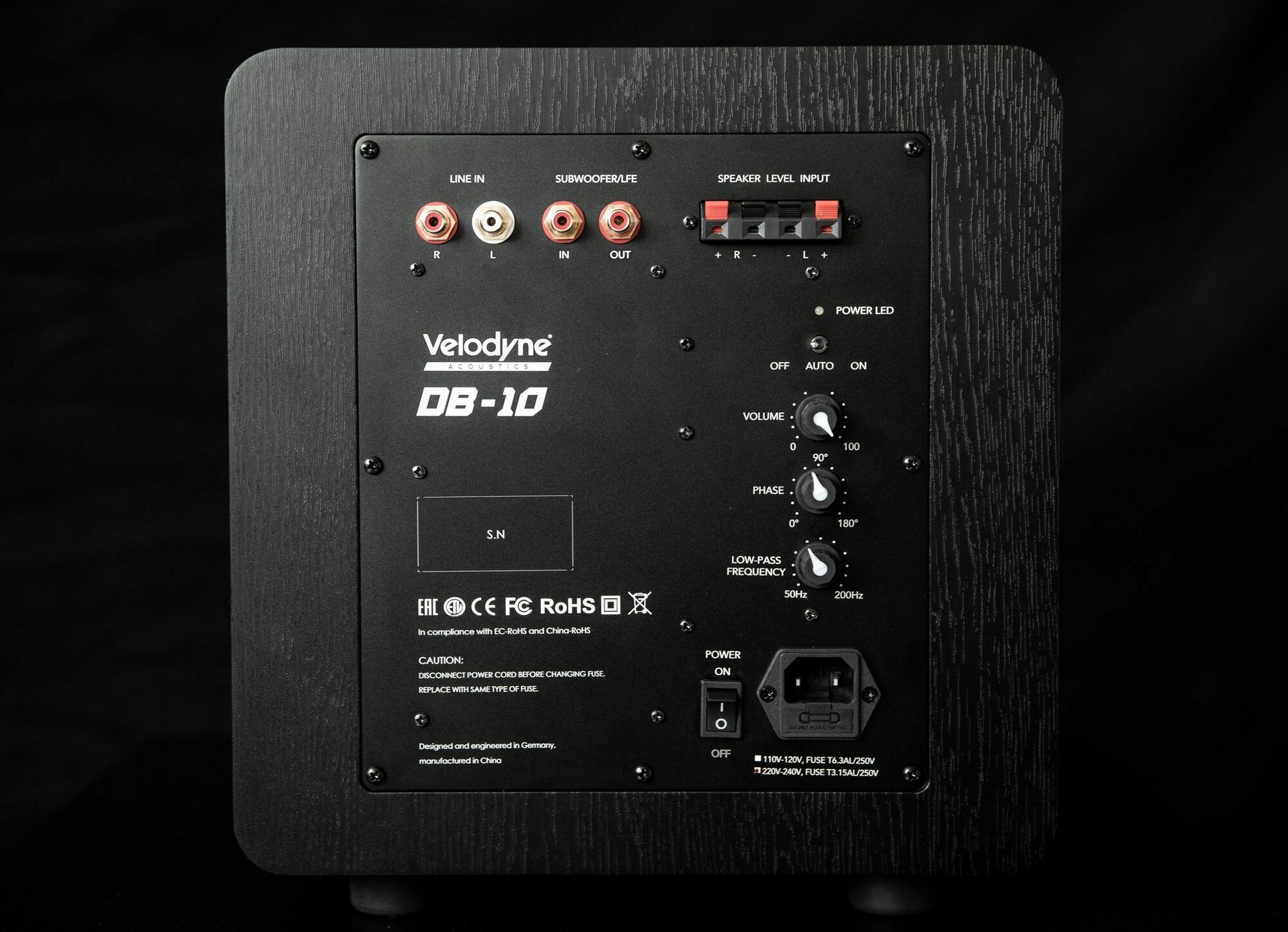 Velodyne DB-12 black, активный сабвуфер