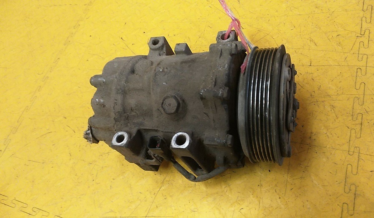 Компрессор системы кондиционирования S40 Volvo 3M5H19D629HC