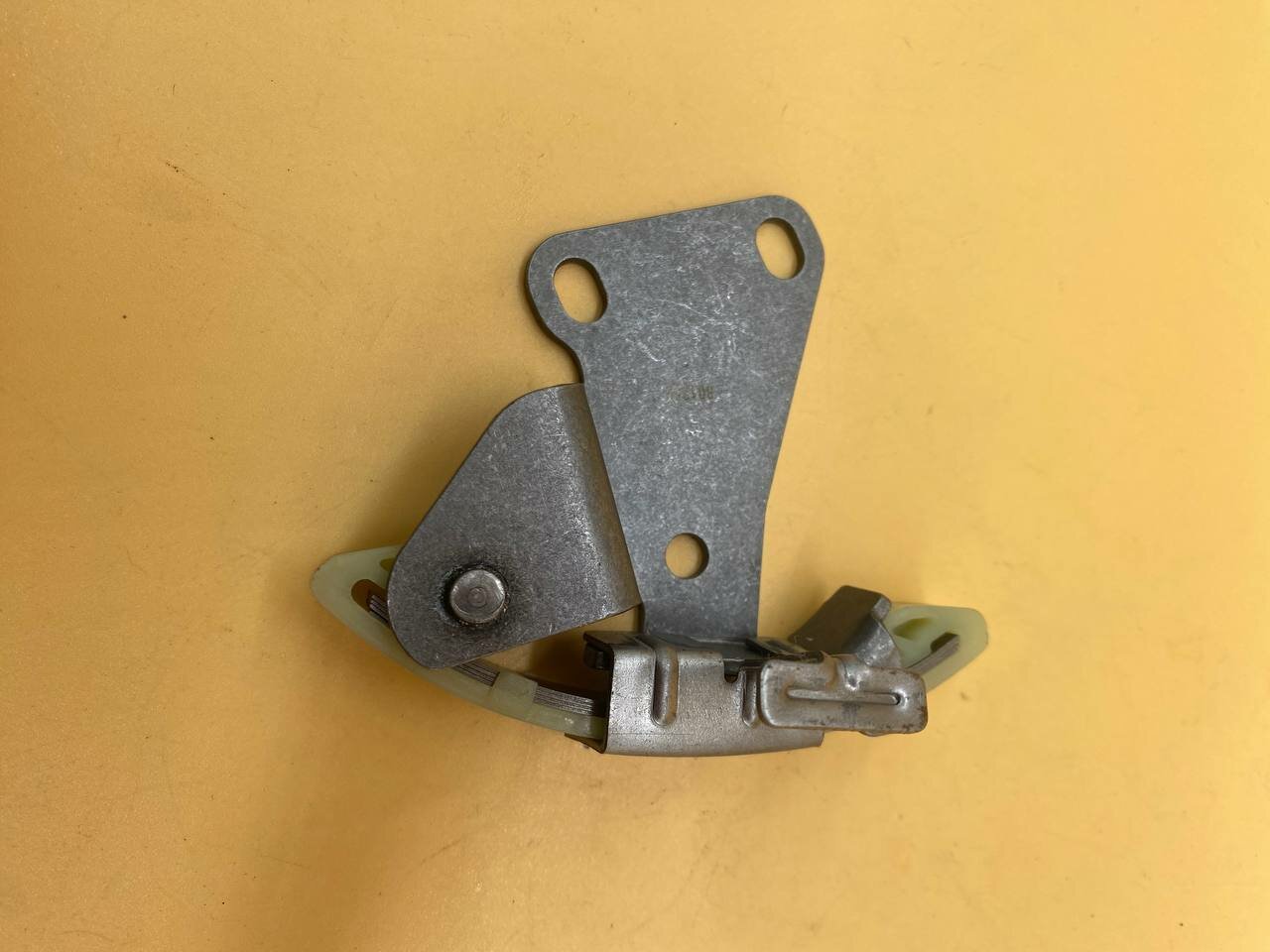 Натяжитель цепи ГРМ Honda 13450RAAA02