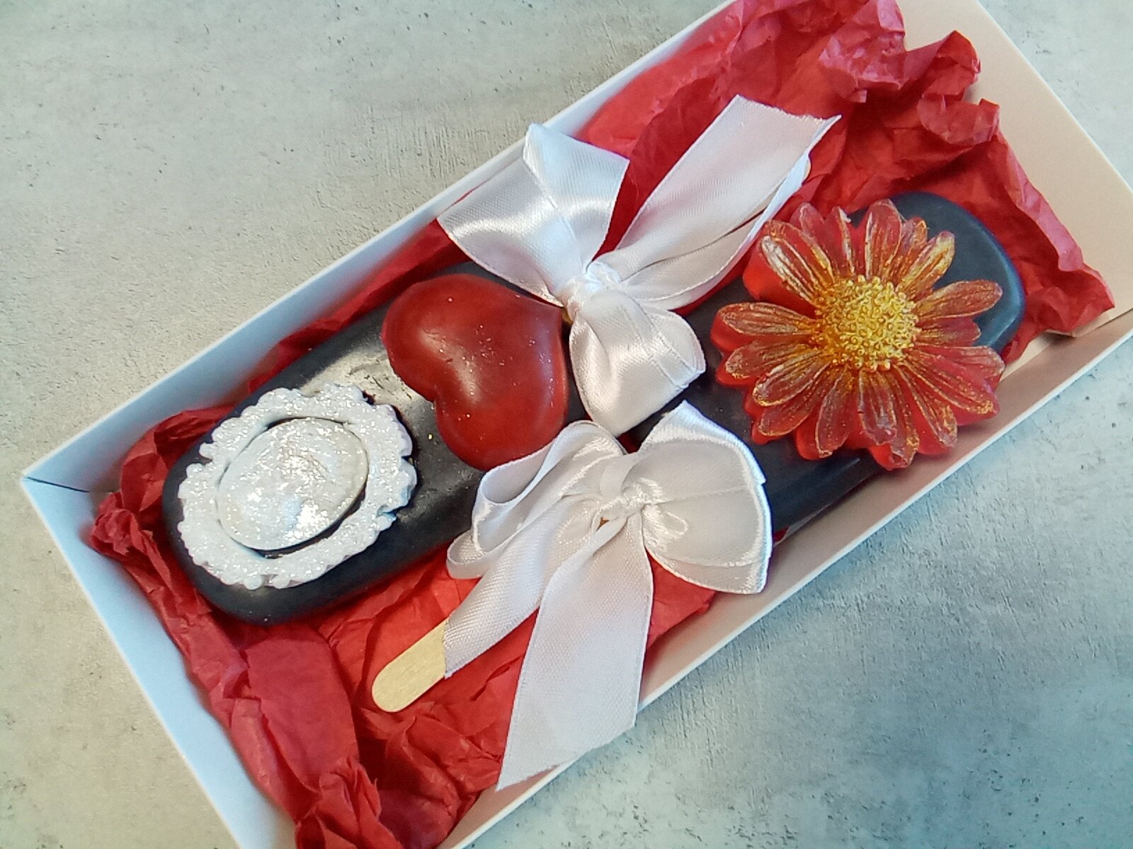 Мыло сувенирное ручной работы, Мороженое, набор, нежный аромат, вес 240 г.