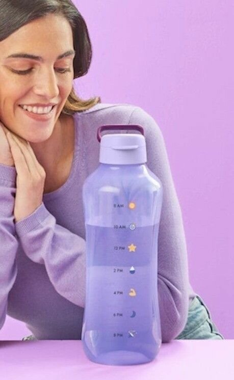 Эко-бутылка "AquaVibe" (2 л), сиреневая с трубочкой. Tupperware