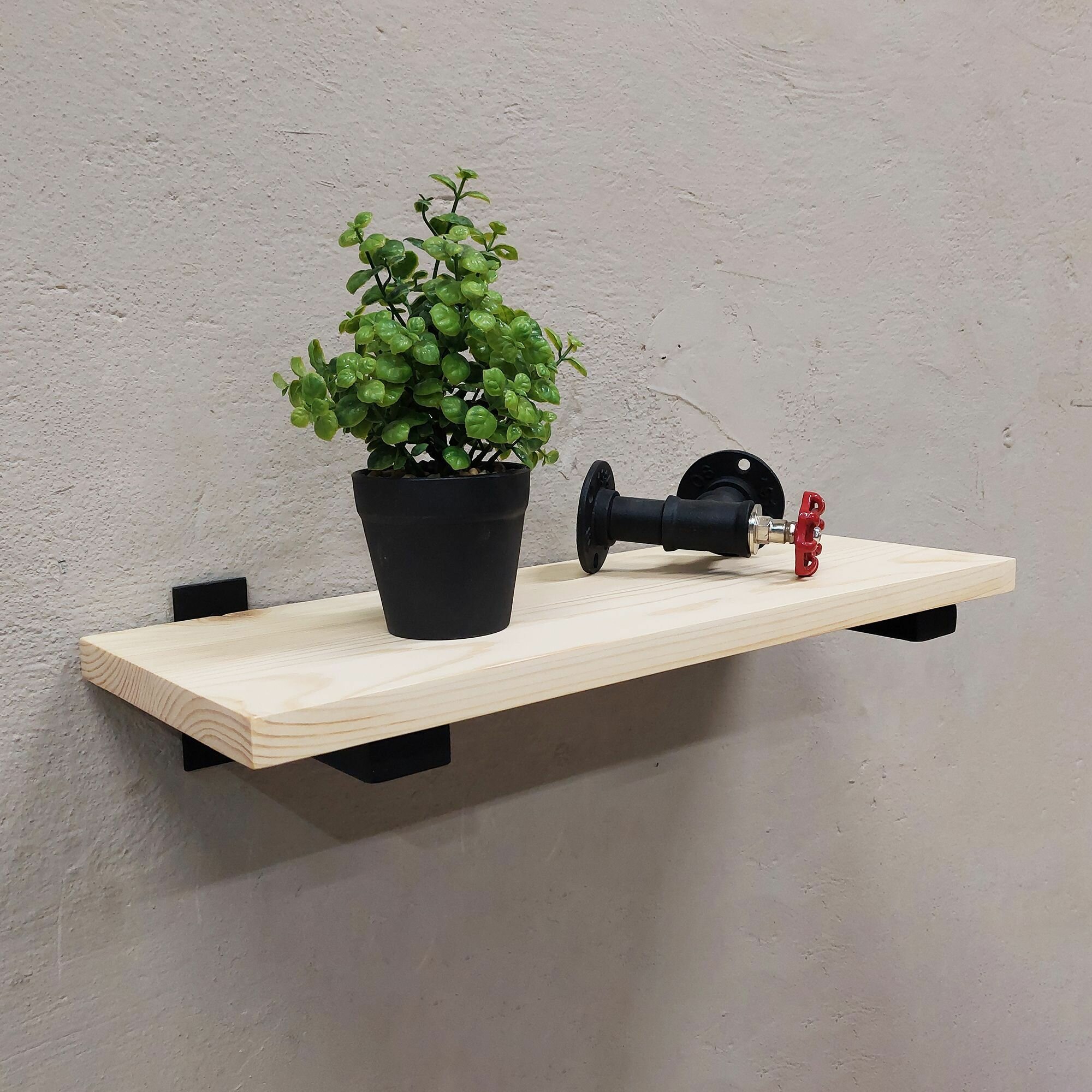 Настенная полка из натурального дерева в стиле Лофт 50см х 20 см