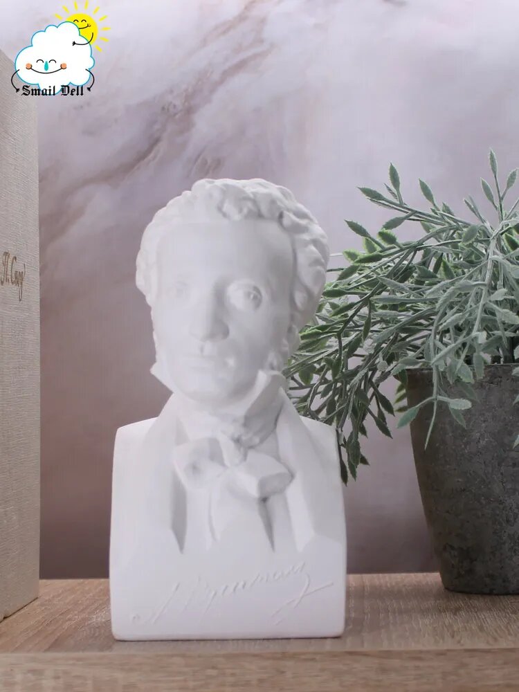Статуэтка бюст А. С. Пушкин № 1 , 15 см , гипс , цвет белый матовый