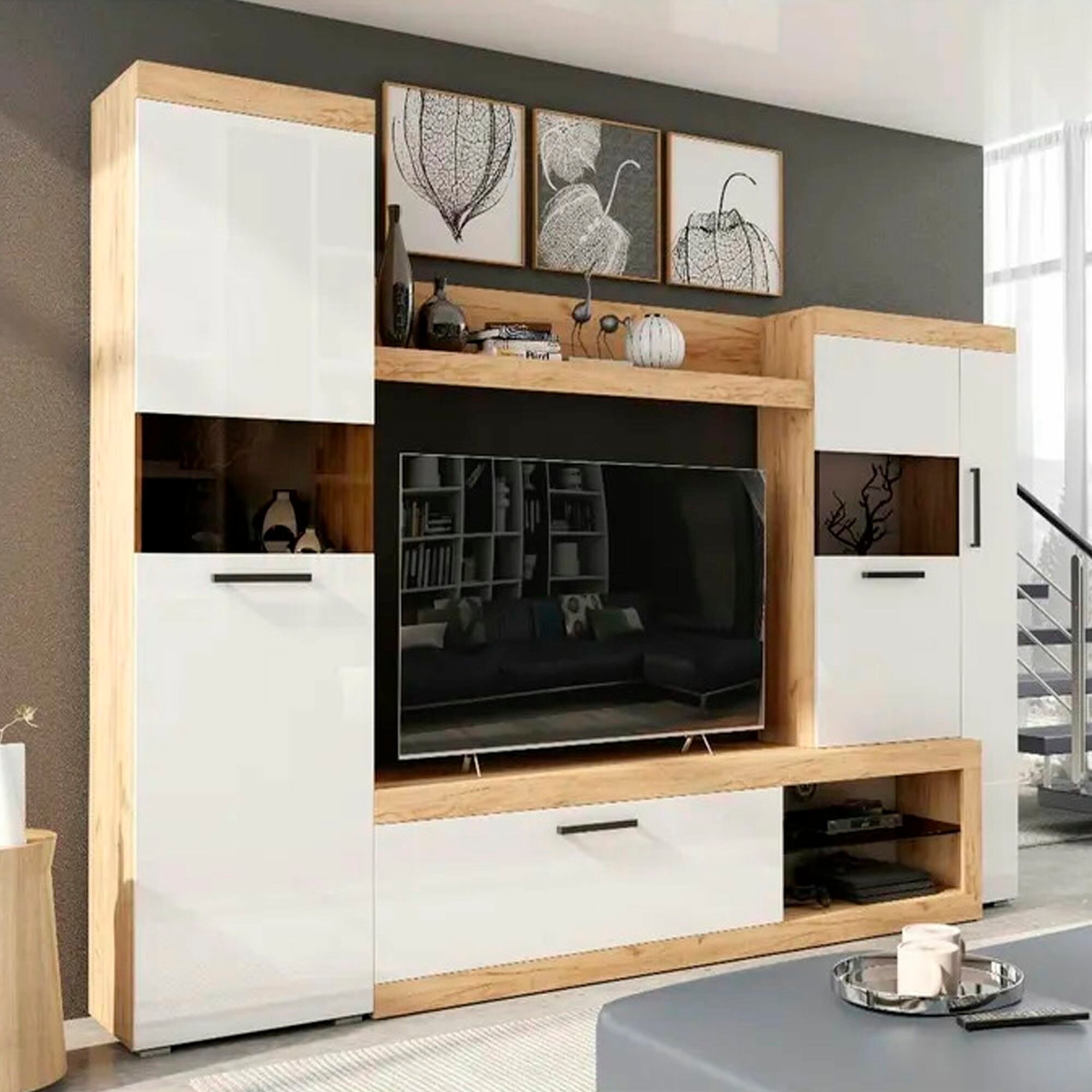 Cтенка в гостиную "Бастон" Дуб вотан / Белый глянец, под телевизор со шкафом витриной, напольная, горка в гостиную, в зал, тв зона, ширина 280 см, с стеклом