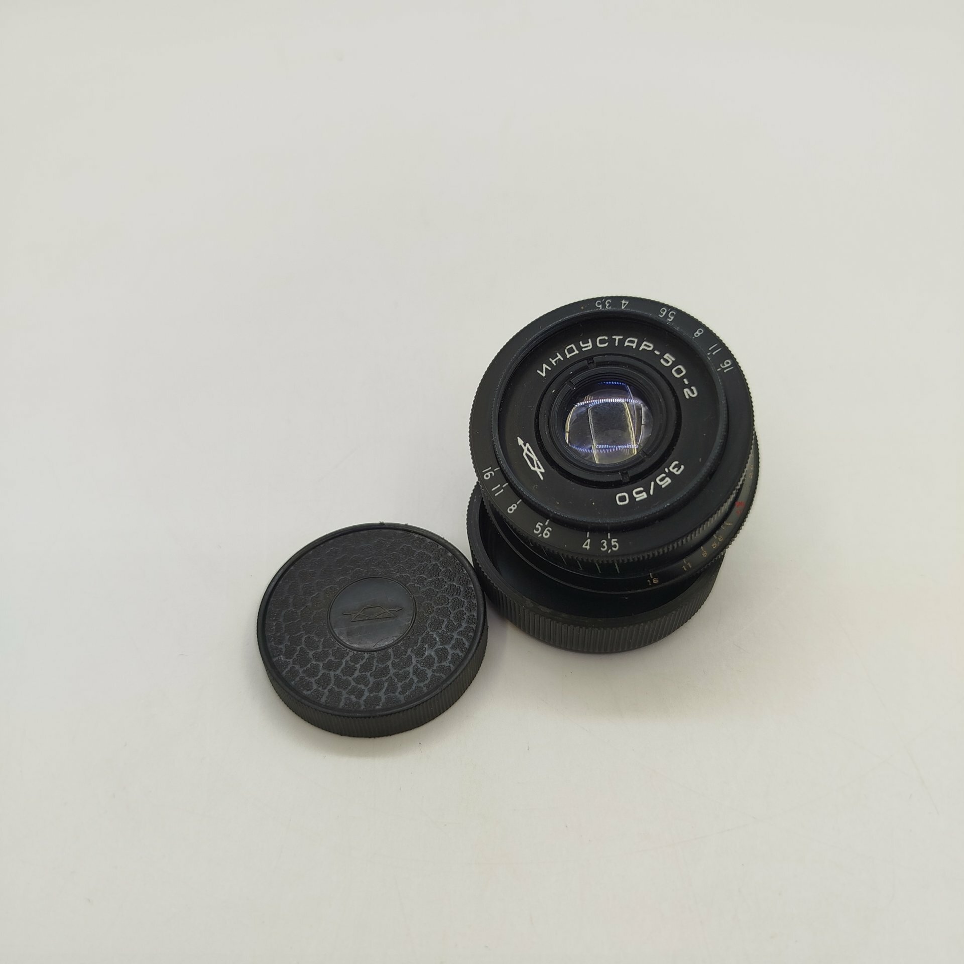 Фотообъектив индустар-50 1:3, 5 F-5см в родной коробке, металл, пластик, стекло