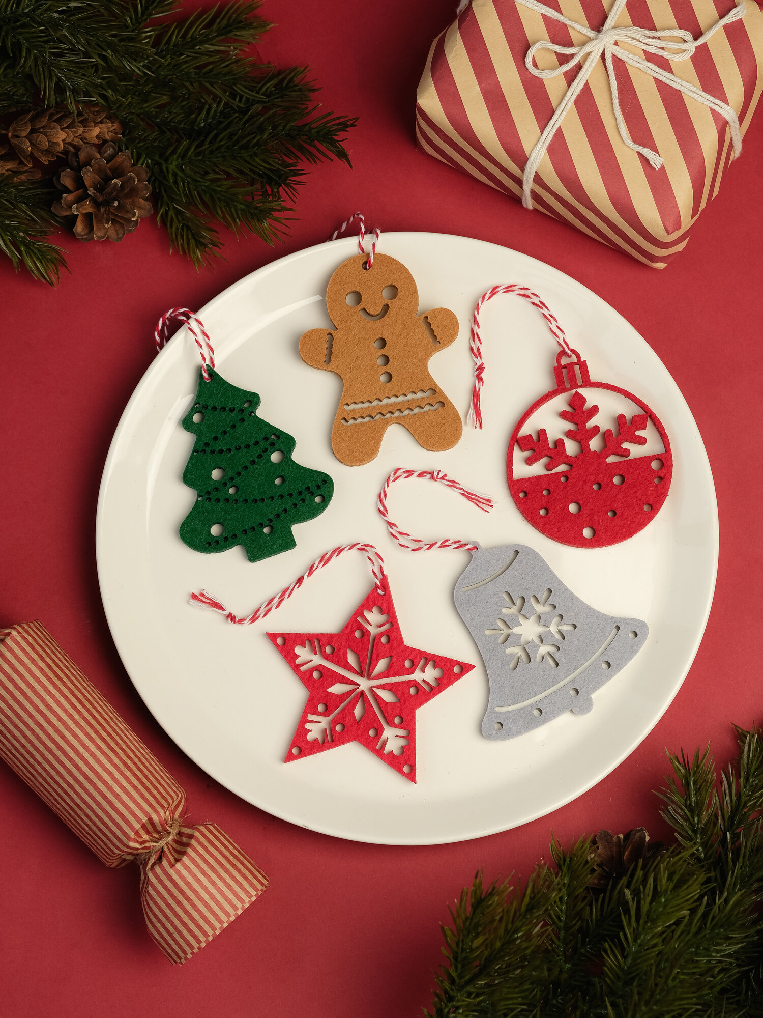 Набор елочных игрушек фигурки 5 шт