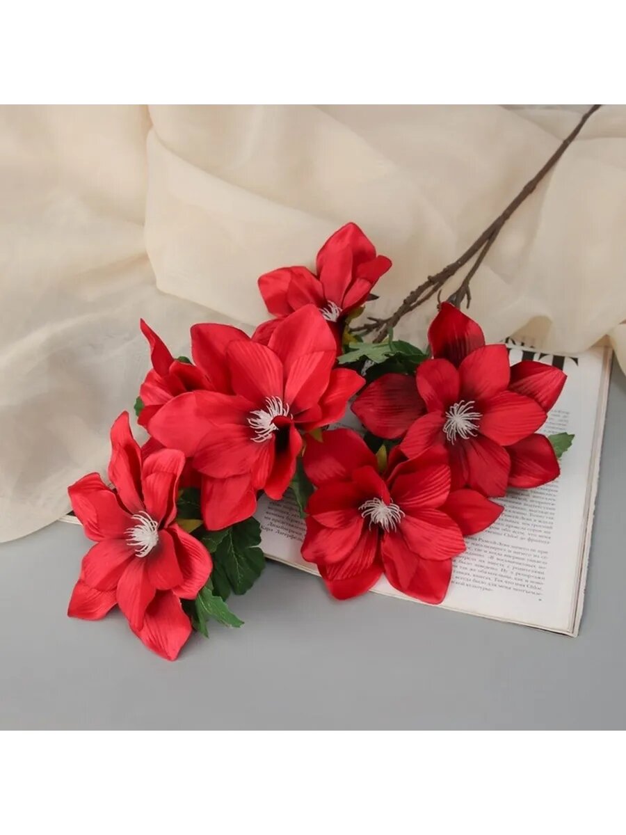 Искусственный клематис крупноцветковый красный