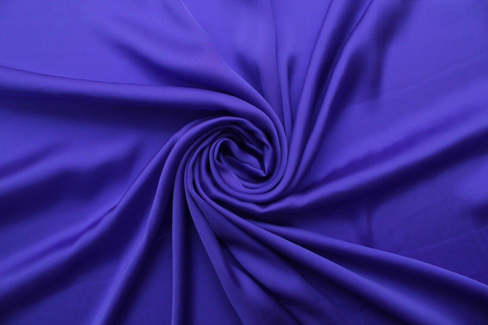 Ткань Шёлк-жоржет сатин Gil Sanders сине-фиолетовый, ш132см, 0,5 м