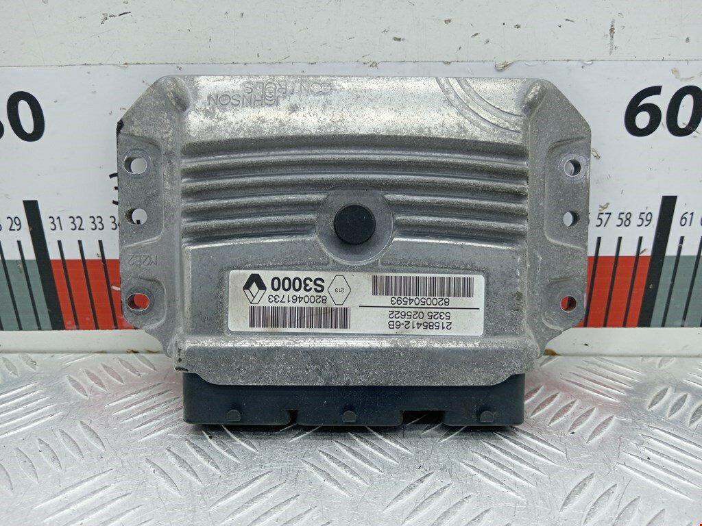 Блок управления двигателем Renault Clio 3 8200461733 арт. 2052517
