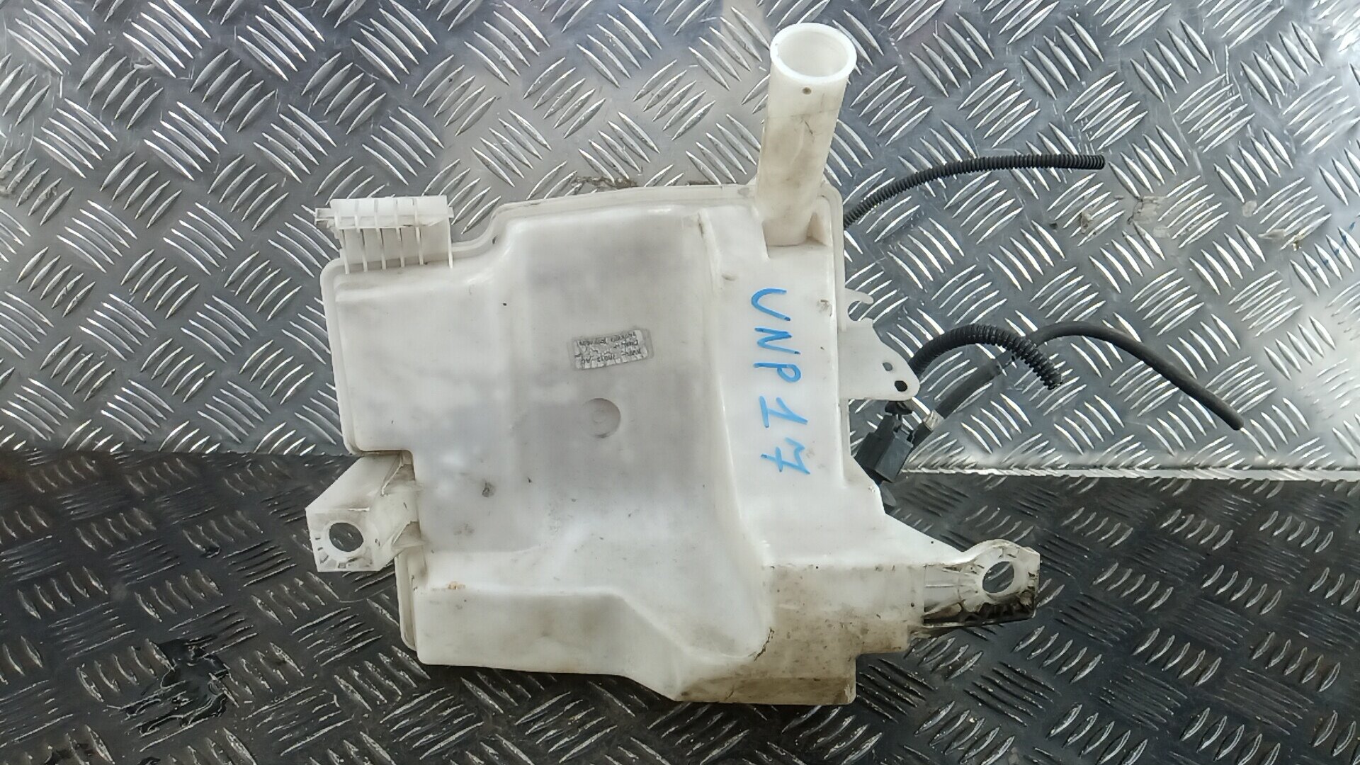 Бачок омывателя FORD FOCUS 3, Номер 1817940