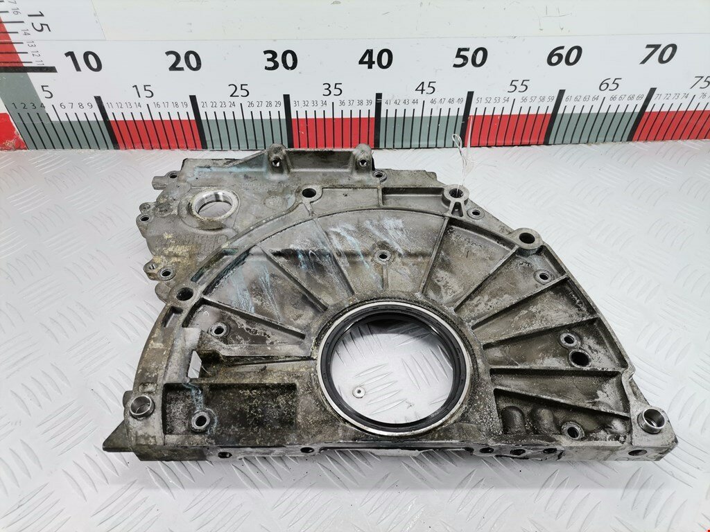 Крышка двигателя передняя BMW 5-Series (E60/E61) 11147810695 арт. 1672623