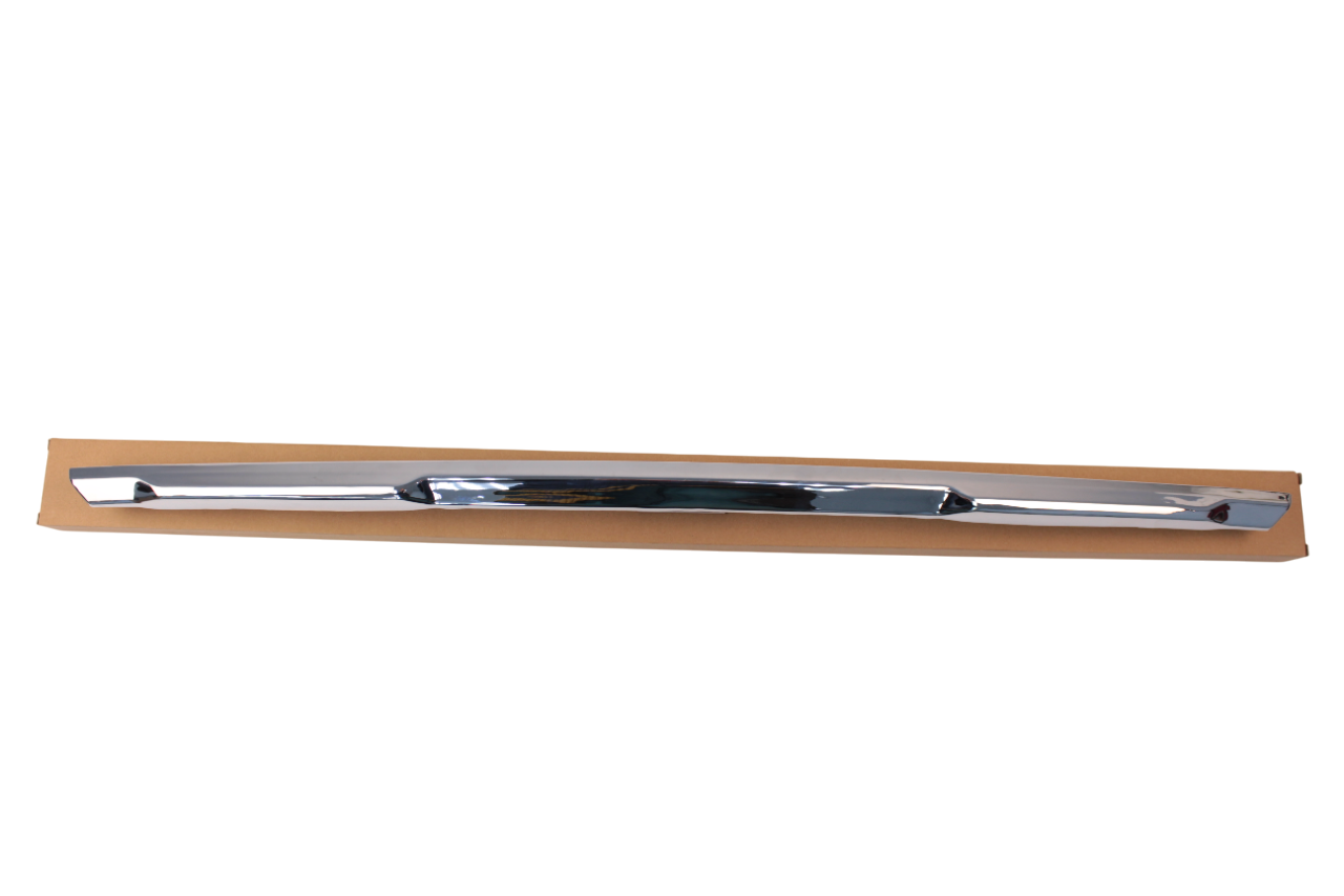 Молдинг бампера Nissan X-TRAIL T32 задний 2017- 85072-6FL1A