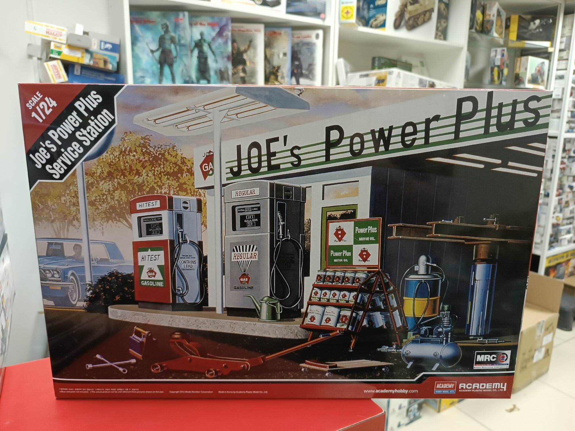 15122 Станция автосервиса "Joe's Power Plus" сборная модель 1:24 фирма Academy пластик