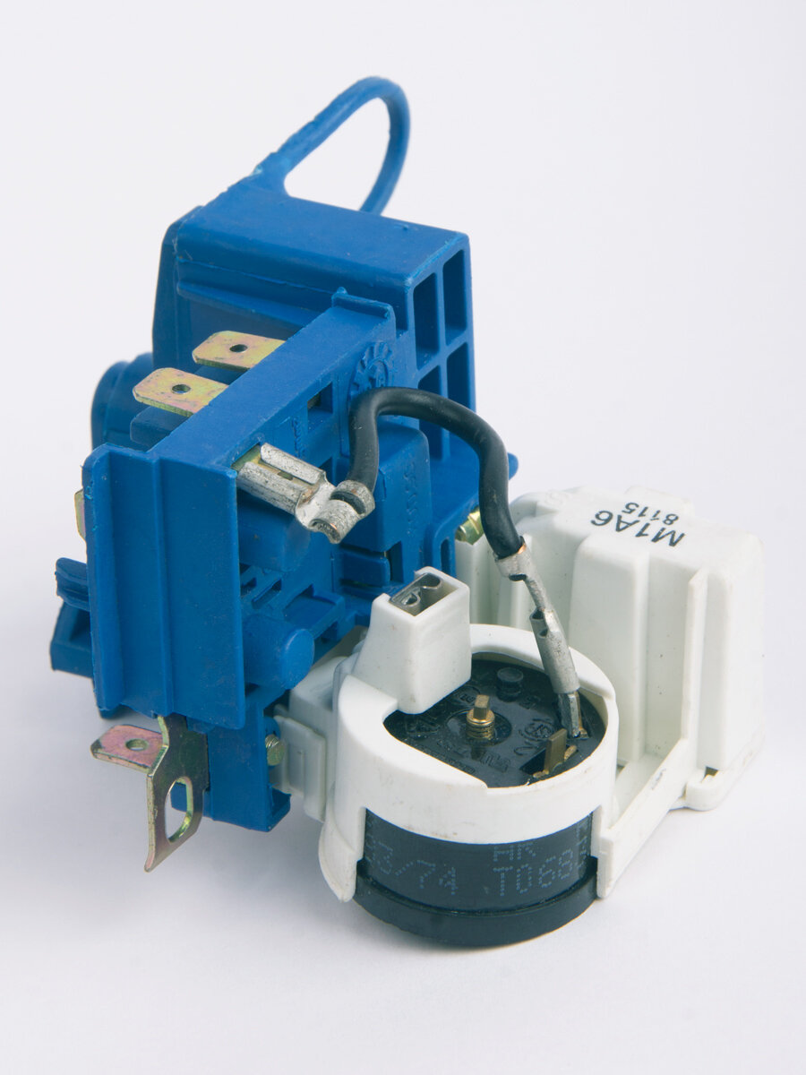 Реле пускозащитное M1A6 8115 (023851)