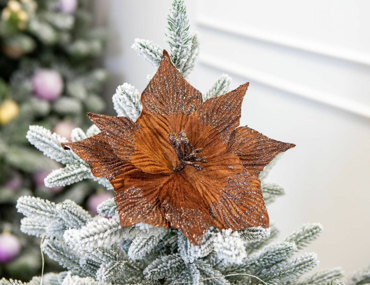 Искусственный цветок пуансеттия 'магия ночи' на клипсе, текстиль, 30 см, Christmas Deluxe 13915-deluxe