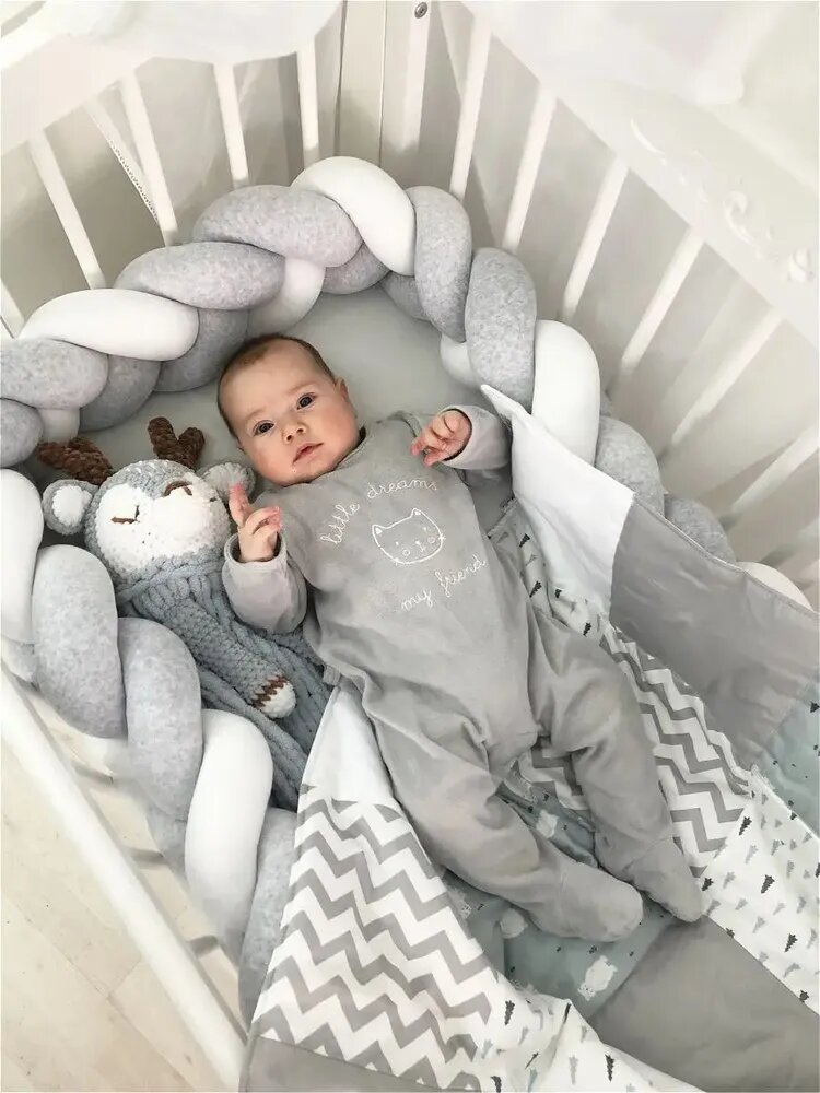 Бортик для кроватки Бортик косичка в кроватку для новорожденного из 3-х лент