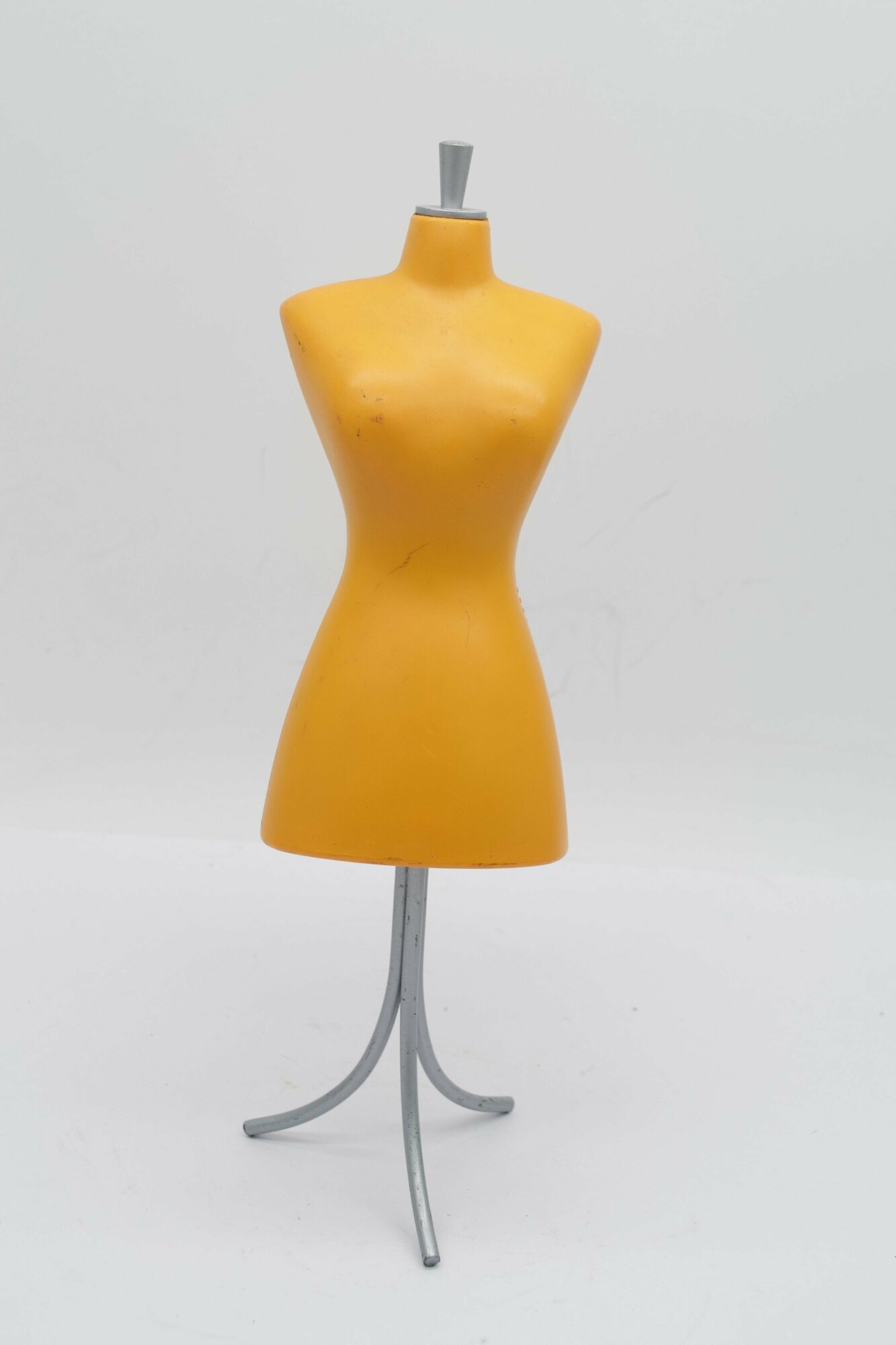 Радиоприёмник Европа ретро