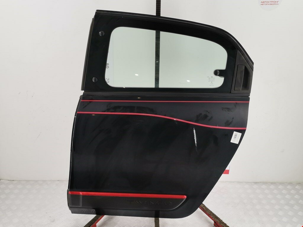 Дверь задняя левая Renault Twingo 3 821010468R арт. 1472646