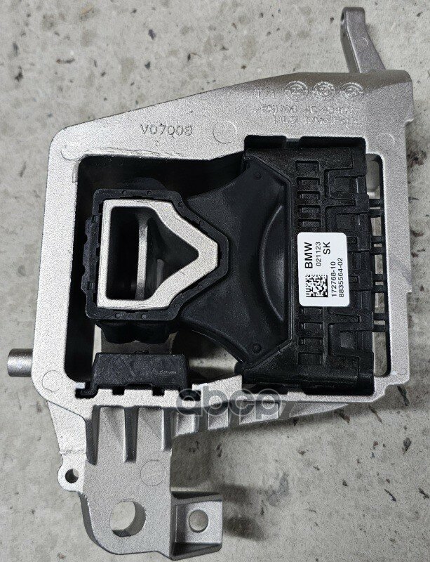 Подушка крепления двигателя Корея BMW арт. 22118835564